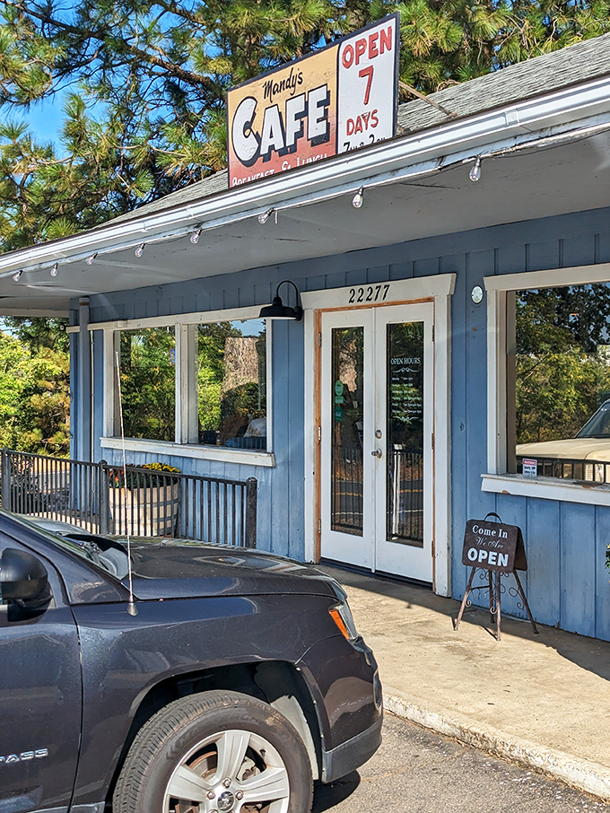 The entrance says it all – "Open 7 Days" is music to a breakfast lover's ears. That weathered sign has guided hungry travelers for years.