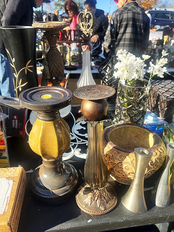 Elegant home décor pieces whisper tales of sophisticated living from eras when craftsmanship truly mattered.