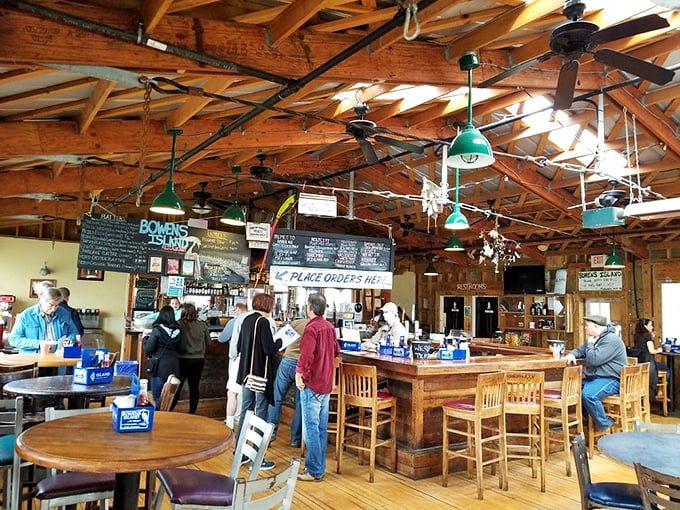 Order at the counter, then find a seat wherever you can—the democratic dining approach that's been working here for generations.