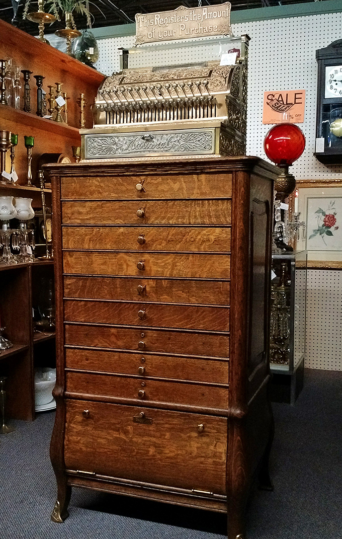 "The Register's the Amount of your Purchase" proclaims this brass beauty, from when transactions required actual human mathematics.