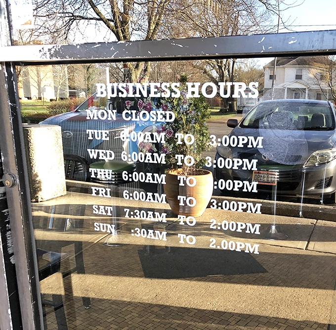 The business hours that reveal the dedication of true breakfast artisans. Note that Monday closure—even breakfast heroes need a day off.