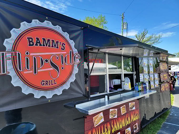 Bamm's Flip Side Grill proves that serious hunger pangs meet their match at flea markets too—because treasure hunting requires proper fuel.