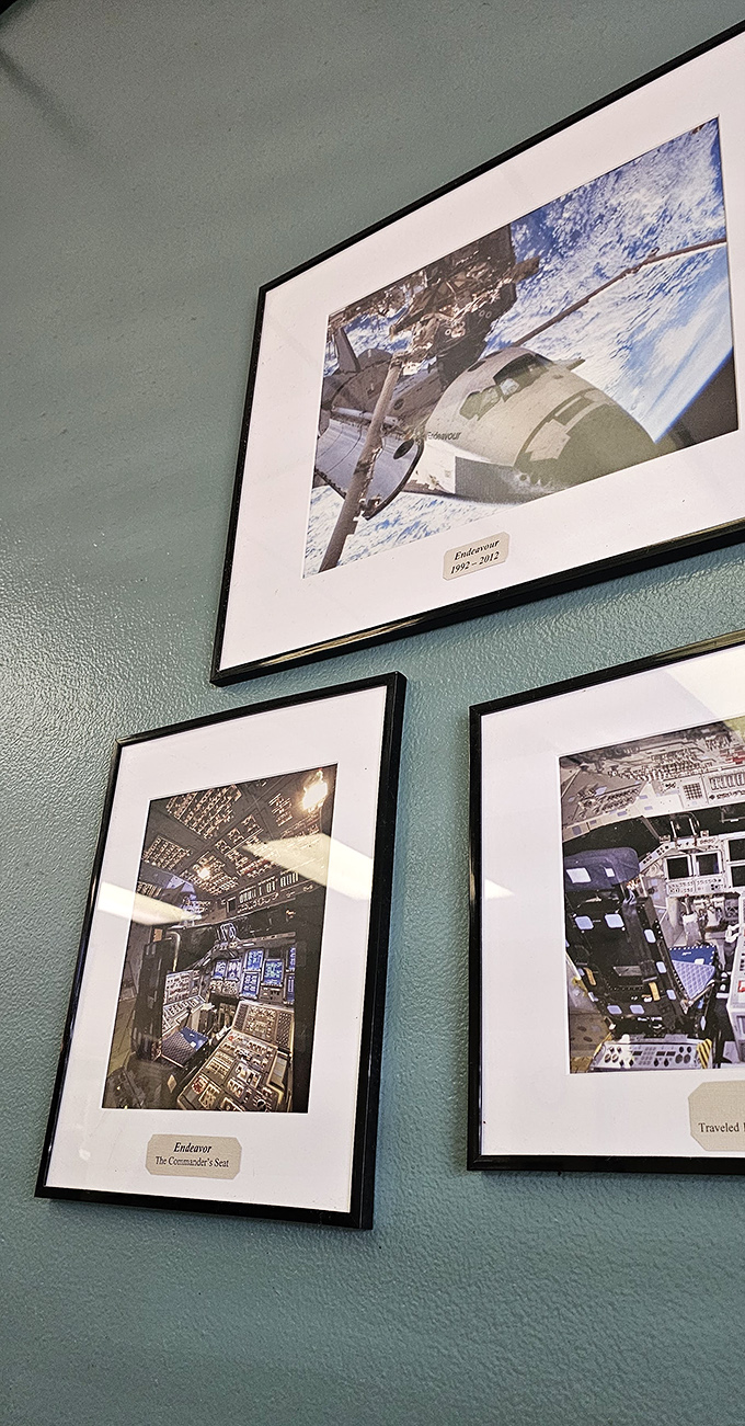 NASA memorabilia adorns the walls—because when you're launching taste buds to the moon, space-themed décor is only appropriate.