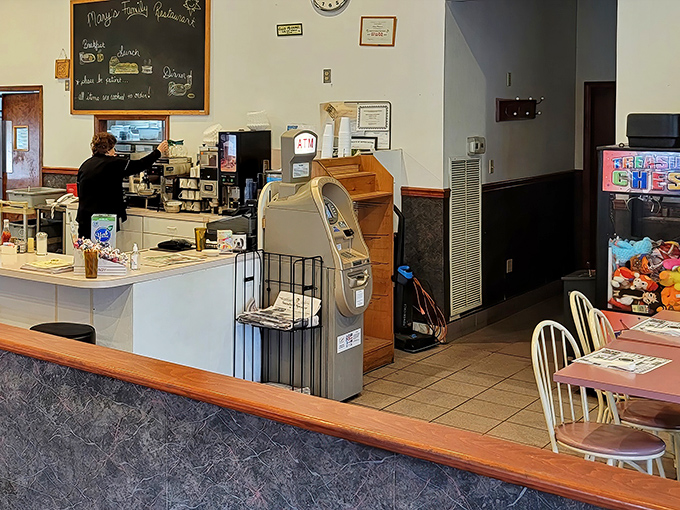 Behind every great diner is an efficient workspace—where staff move with the choreographed precision of people who truly know their craft.