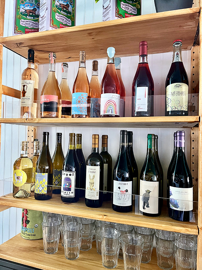 Curated beverages that complement, not compete – because great pizza deserves an equally thoughtful supporting cast.