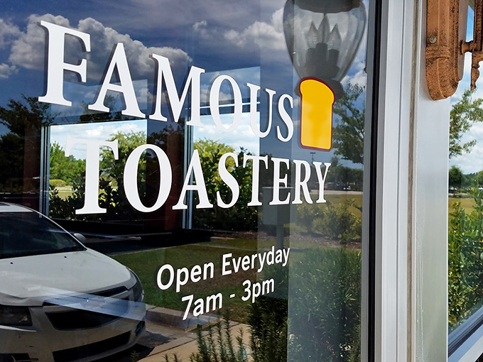 Open 7am-3pm daily—because breakfast greatness shouldn't be restricted by arbitrary clock rules. Early birds and late risers equally welcome.