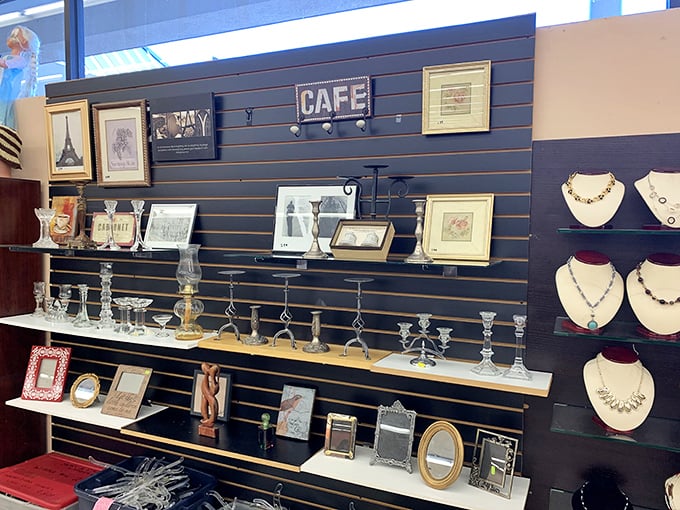 Home décor that spans eras and aesthetics – from elegant candlesticks to framed art that might just be the perfect finishing touch for your dining room.