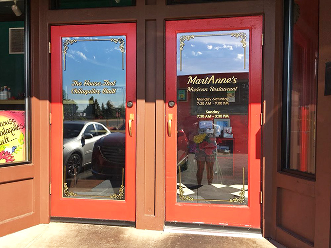 Those red doors might as well be portals to flavor country. "The House That Chilaquiles Built" isn't just a slogan—it's a promise.