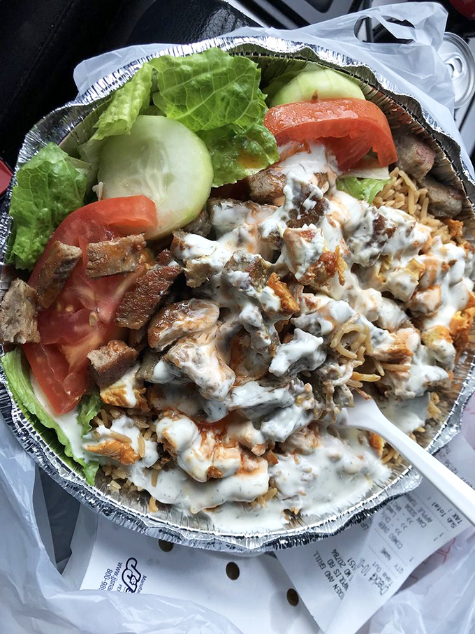 A hearty bowl that doesn't know the meaning of restraint—tender meat, fresh veggies, and sauce that makes you want to cancel your other dinner plans.