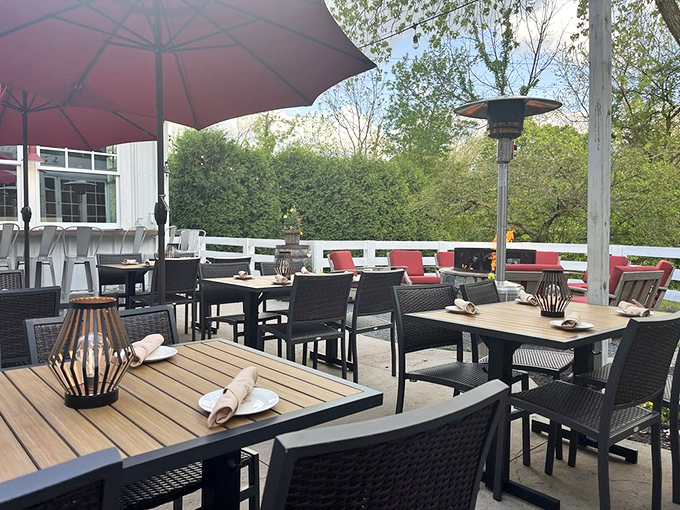The outdoor patio offers al fresco dining with heat lamps standing by, because Ohio weather won't interfere with your steak enjoyment.