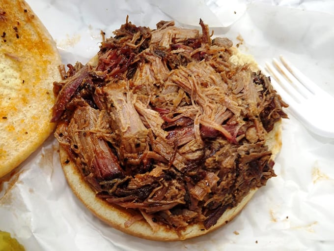 When barbecue meets bread – a simple delivery system for smoky perfection that requires no utensils, just napkins and dedication.