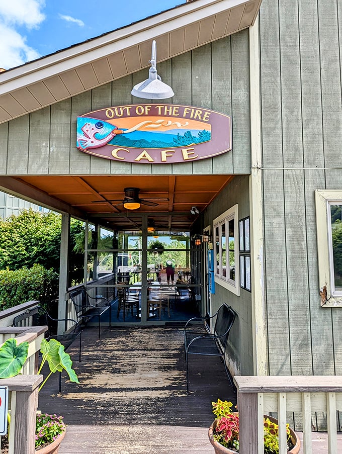 An entrance that promises more than just a meal – it's the gateway to a dining experience worth driving across Pennsylvania to find.