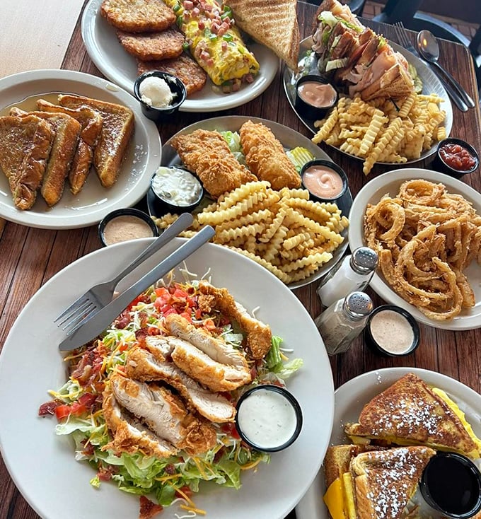 The table spread that dreams are made of – a feast that says "yes, we ordered too much" but also "no, we regret nothing."