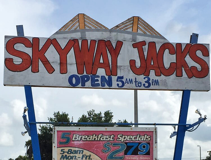 The sign promises breakfast from 5am to 3pm—because in Florida, it's never too early or too late for eggs done right.