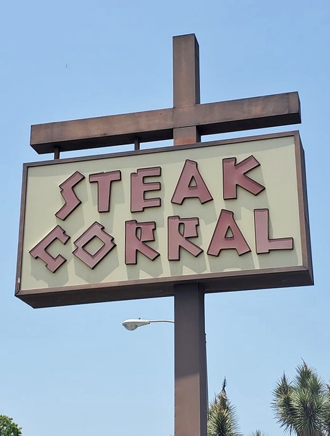 That iconic sign has guided hungry Californians to steak salvation for decades. Simple, straightforward, and exactly what you're looking for.