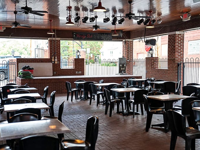 The patio where summer memories are made. An urban oasis where the only thing better than the atmosphere is knowing food is on its way.