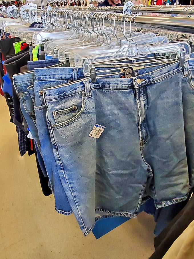 Denim democracy in action – from dad jeans to designer cuts, all hanging together in perfect secondhand harmony.