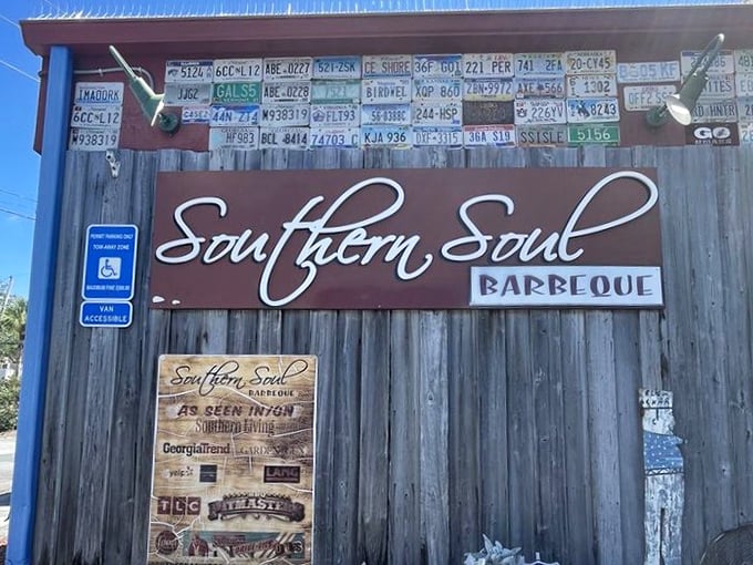 The sign that's launched countless detours – like a barbecue lighthouse guiding hungry travelers safely to shore.