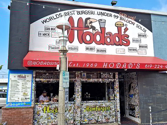Hodad's exterior is like a beacon of burger hope on Newport Avenue, promising salvation for the hungry souls of Ocean Beach.