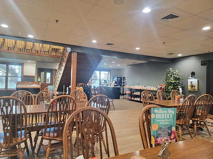 Wooden Windsor chairs and country-casual décor create the perfect backdrop for Mother's Day buffets and weekday lunch escapes alike.