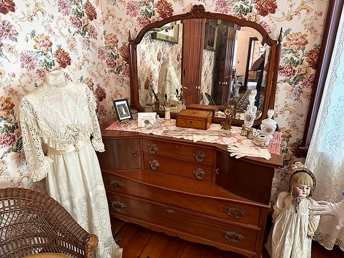 At this vanity, Victorian women transformed themselves into works of art, armed with mysterious potions and patience we can hardly imagine today.