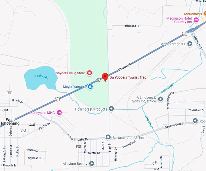 16. da yoopers tourist trap map