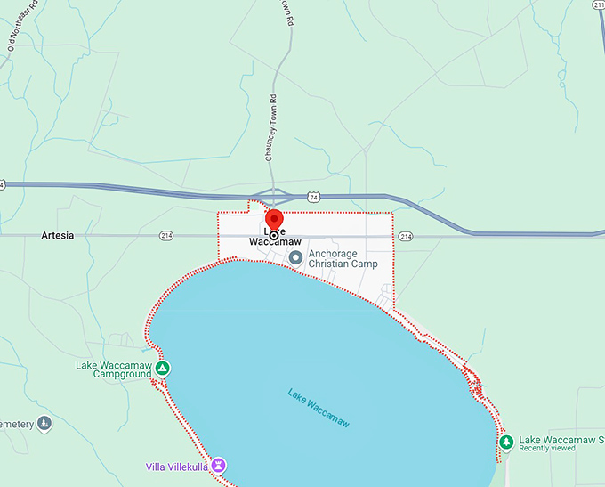 lake waccamaw map