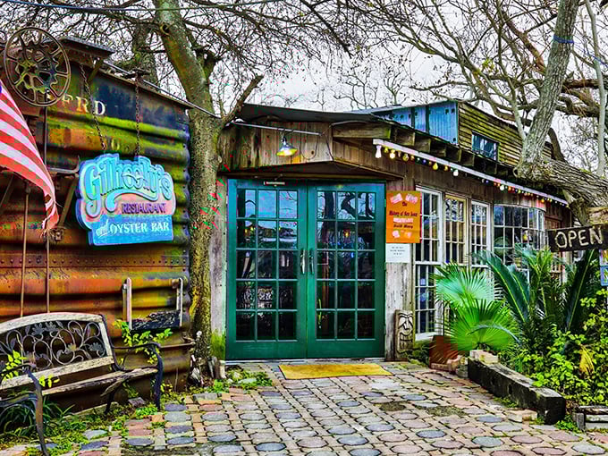 Gilhooley's rustic exterior looks like a seafood shack designed by pirates – exactly where you want to eat oysters!