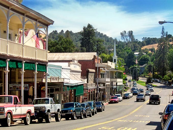 Sutter Creek's Main Street – where wooden balconies and historic storefronts make you feel like you've stepped into a Western movie set.