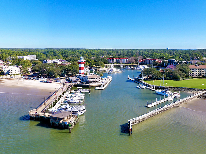 Hilton Head Island: Nature's perfect marina design – where boats, beaches, and beautiful homes converge in a postcard-worthy coastal symphony.