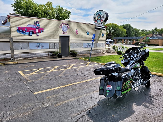 The retro facade with its 50s-style signage promises pancakes that would make your grandparents nostalgic. Pure roadside magic!