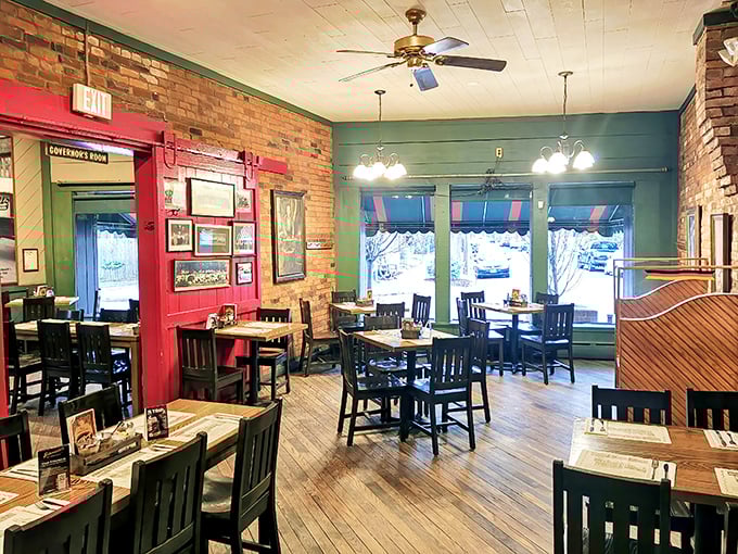 Exposed brick walls, wooden tables, and that unmistakable "you're about to eat really well" vibe that makes you instantly feel at home.