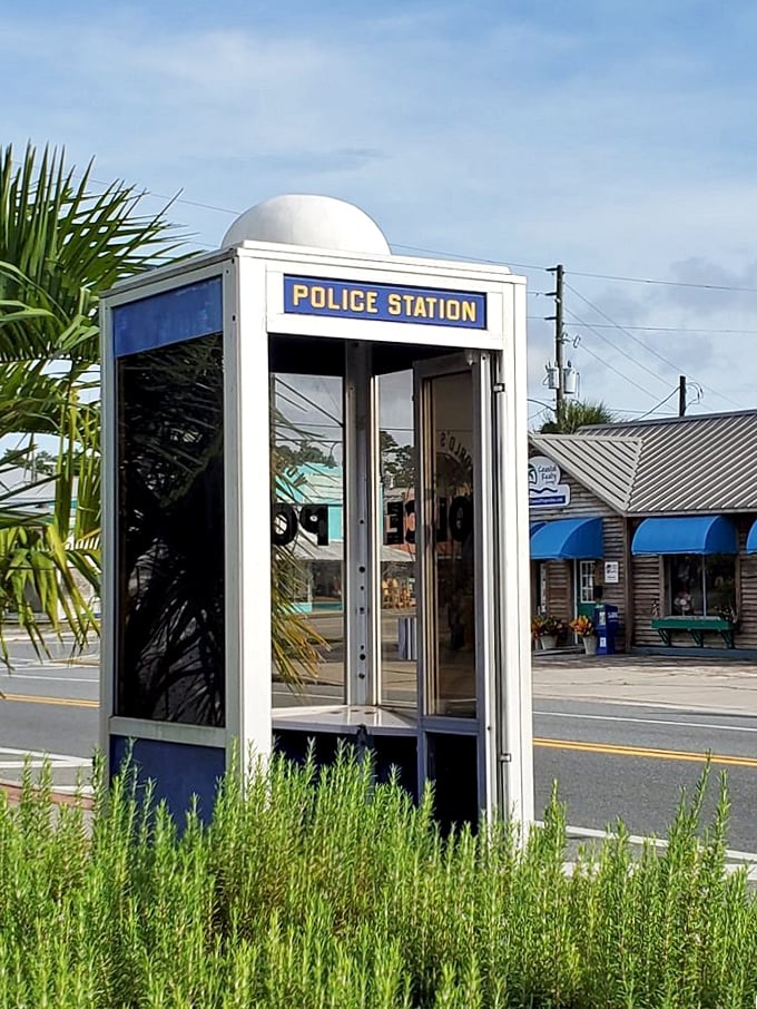 Superman changed clothes in phone booths; Carrabelle uses them to fight crime with style and efficiency.