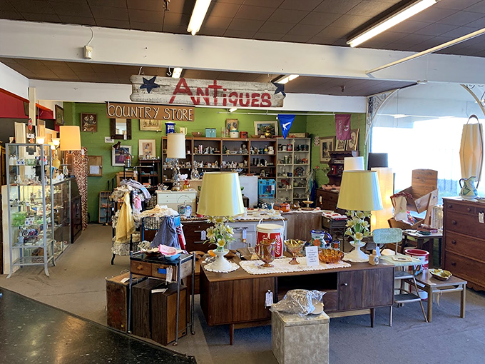 Step into this Country Store booth and suddenly you're in grandma's living room again, complete with those yellow lamps she swore were "modern."