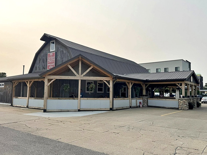 Chubby Trout's barn-style building feels like it should be serving farm-to-table, but they're all about ocean-to-plate delights instead.