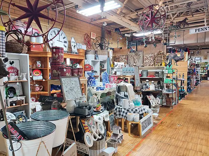 Industrial charm meets antique elegance in this spacious warehouse filled with countless vendor booths.
