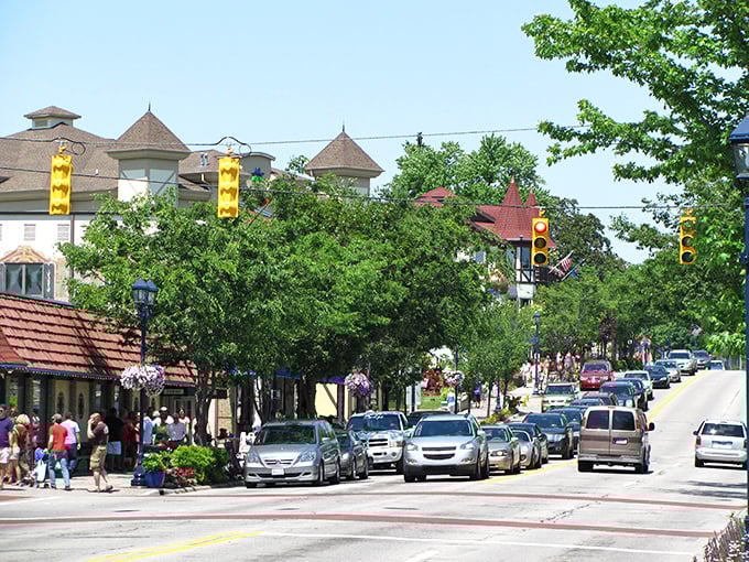 Little Bavaria in Michigan! Frankenmuth's charming buildings and festive atmosphere create a European escape in the heart of the Midwest.