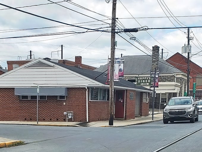 The corner spot where breakfast dreams come true – Kuppy's has been holding down this intersection for generations.