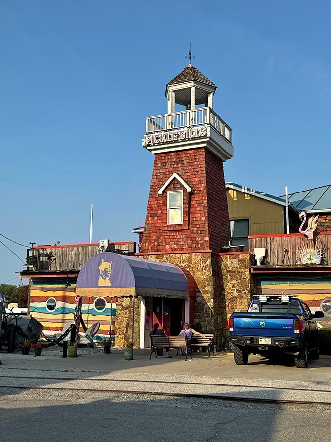 Whoever said you need an ocean for great seafood hasn't cracked into Pickle Bill's legendary crab legs under that charming lighthouse tower.