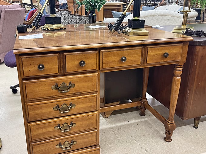 This isn't just a desk—it's someone's future heirloom with stories to tell. Solid wood craftsmanship that laughs in the face of particle board alternatives.