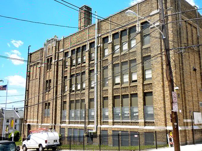 Former textile mills now house modern businesses and apartments, standing as brick-and-mortar witnesses to Manayunk's remarkable transformation from industrial powerhouse to cultural hotspot.