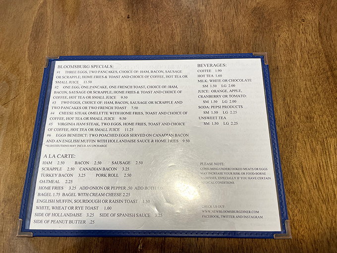 The menu reads like a love letter to breakfast classics. No foam, no "deconstructed" anything—just honest food that satisfies.