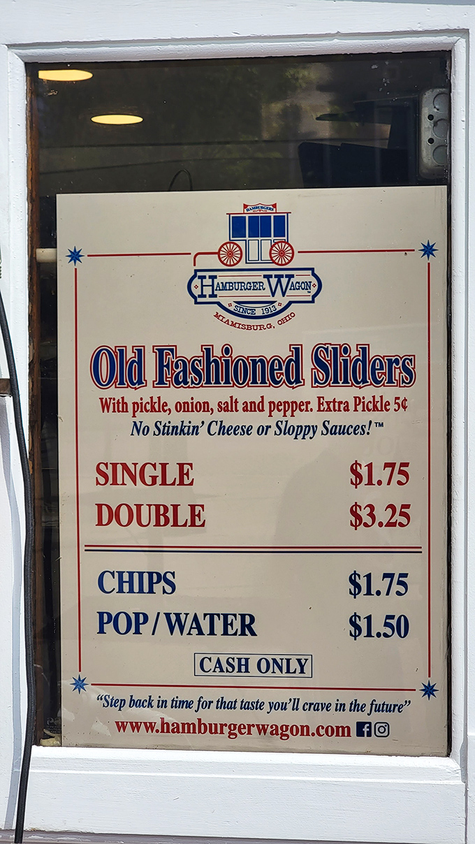 "No Stinkin' Cheese or Sloppy Sauces!" proclaims the menu. In an age of endless customization, there's something refreshingly rebellious about this burger purity.