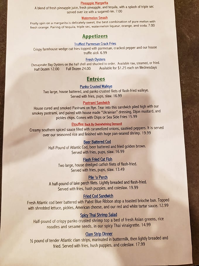 The menu reads like a love letter to seafood enthusiasts – perch, walleye, and oysters take center stage in this Great Lakes culinary adventure.