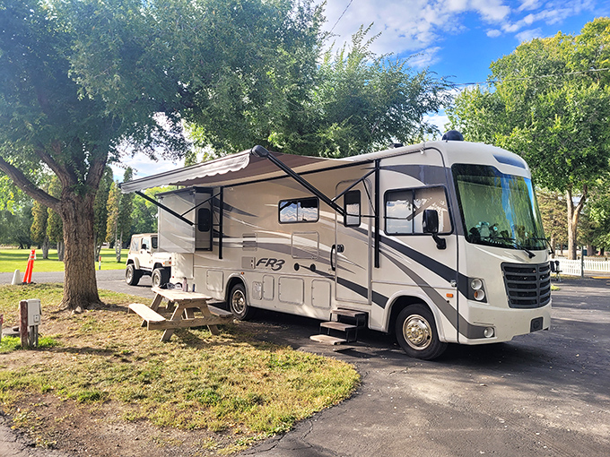 RV life in Alturas means waking up to birdsong instead of freeway noise. Your retirement dollars stretch as far as the horizon.