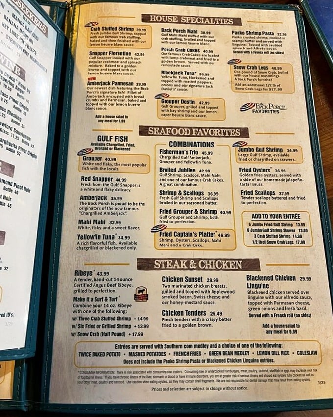 The menu reads like a love letter to the Gulf – Amberjack, Grouper Destin, and Porch Crab Cakes tempting even the most decisive diners.