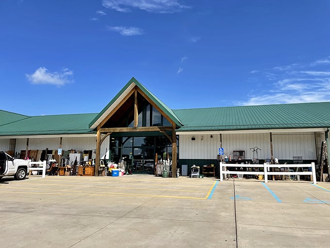 Hog Creek Antique Mall's rustic charm hits you before you even step inside. That green roof has sheltered more treasures than a pirate's island hideaway.