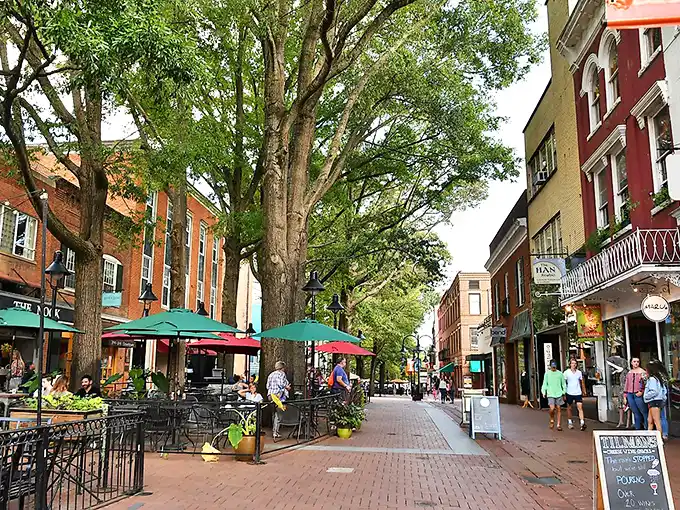 This postcard-perfect town looks like it's auditioning for a Hallmark movie set in "Small Town, America."