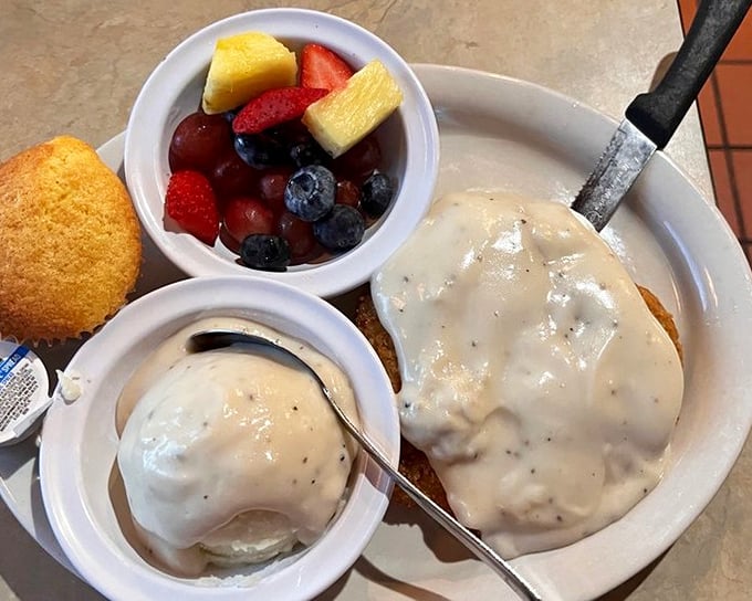 Gravy shouldn't be transparent, and at Reececliff, it's practically a religion—thick, peppery, and worthy of its own zip code.