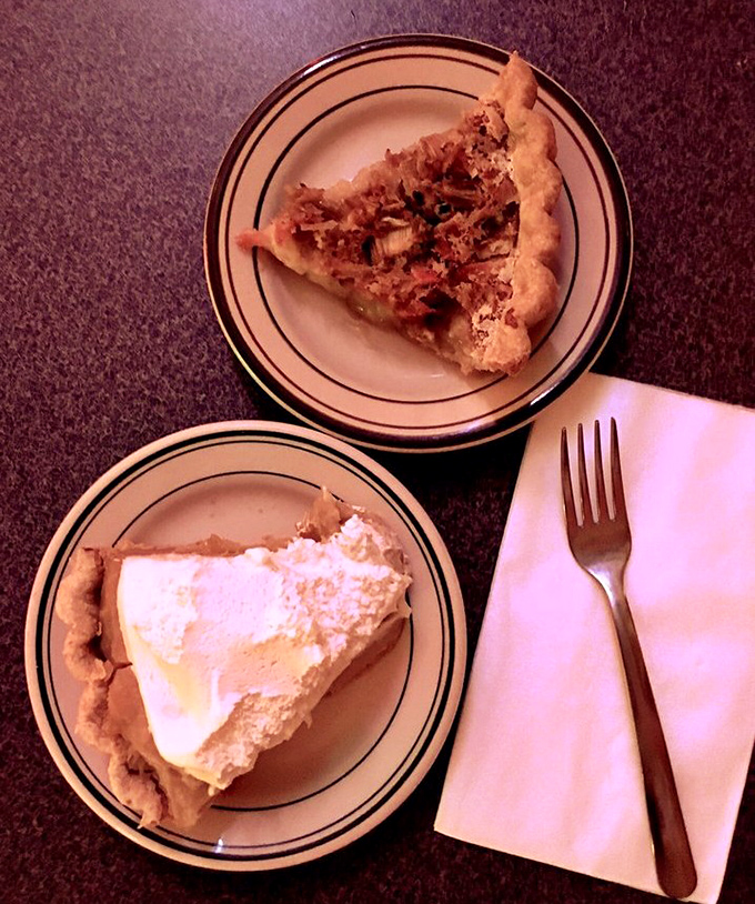 Heaven comes in slices here—a cream pie that would make your grandmother jealous sits beside a pizza that proves simple ingredients, handled with respect, create magic on a plate.